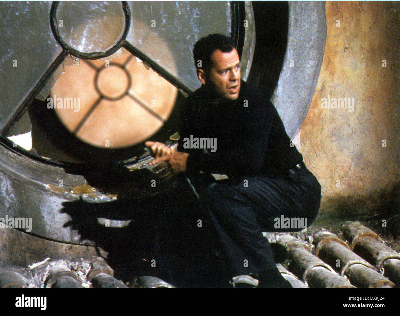 Hudson hawk 1991 bruce willis hi-res stock photography and images - Alamy