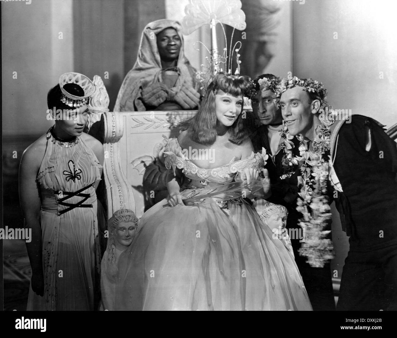 Fiddlers three hi-res stock photography and images - Alamy