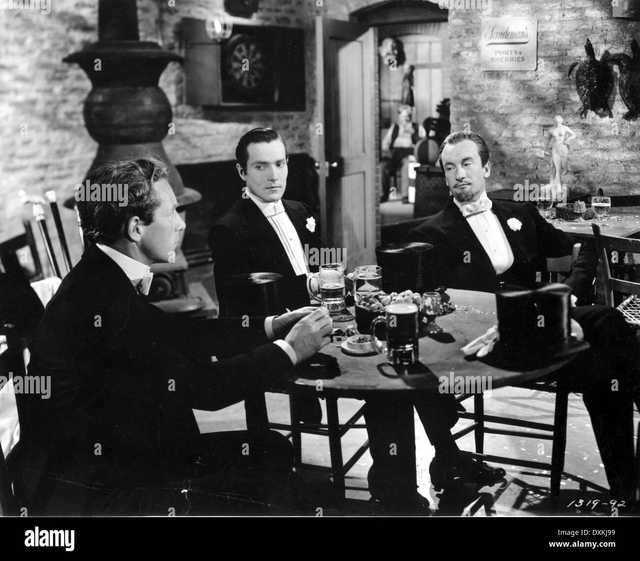 The picture of dorian gray hi-res stock photography and images - Alamy