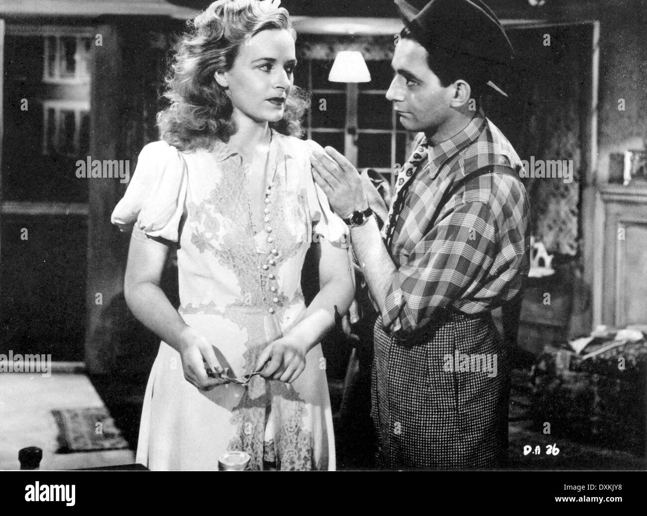 Phyllis dixey hi-res stock photography and images - Alamy