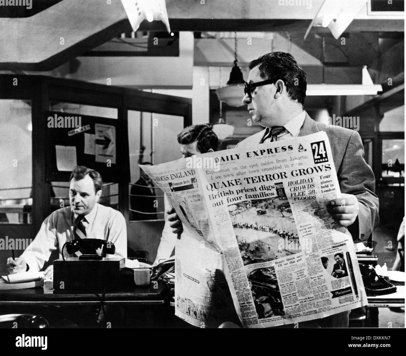 THE DAY THE EARTH CAUGHT FIRE Stock Photo - Alamy