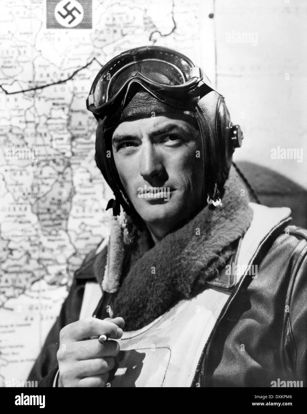 Twelve oclock high gregory peck Black and White Stock Photos & Images ...