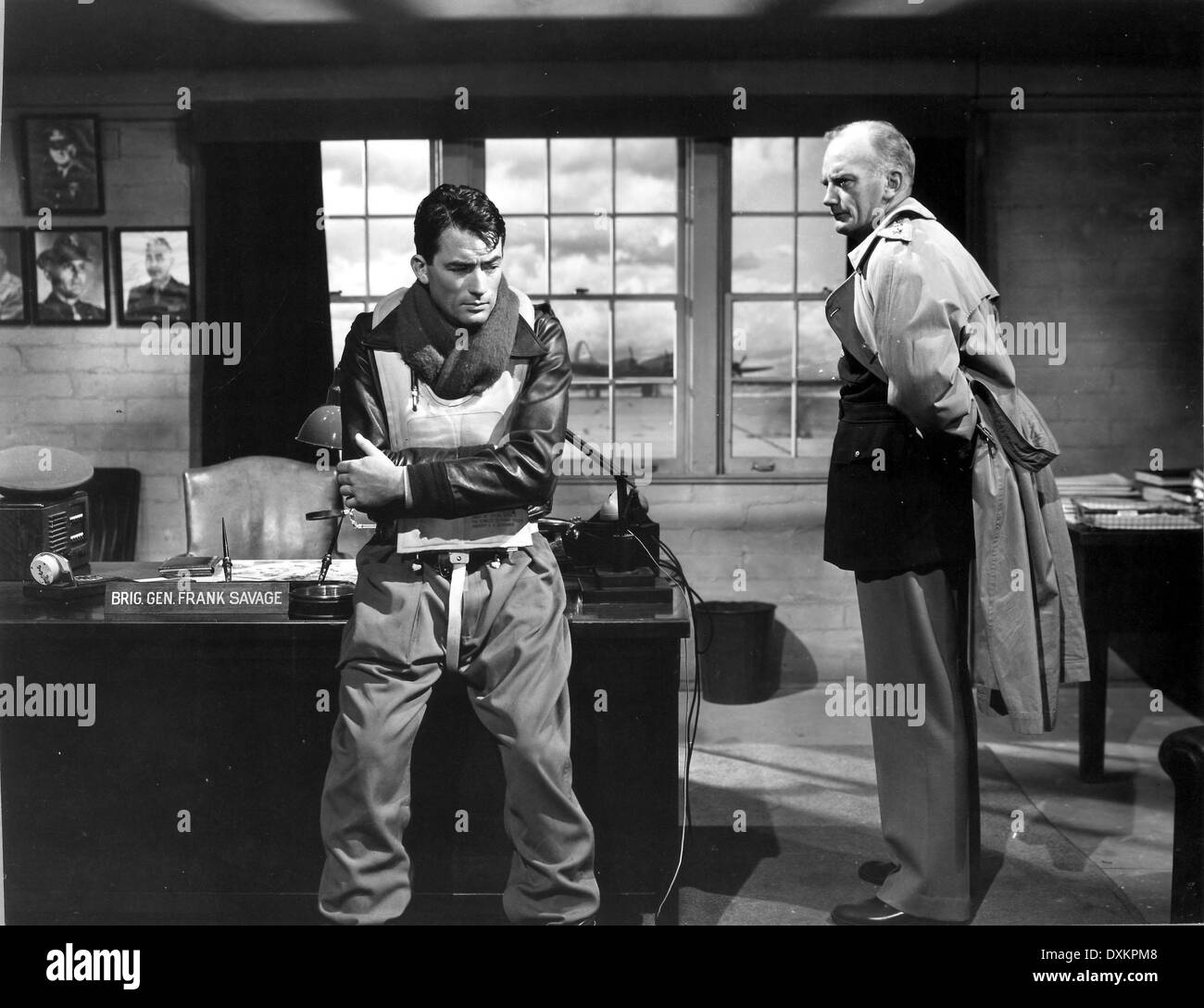 TWELVE O'CLOCK HIGH Stock Photo - Alamy