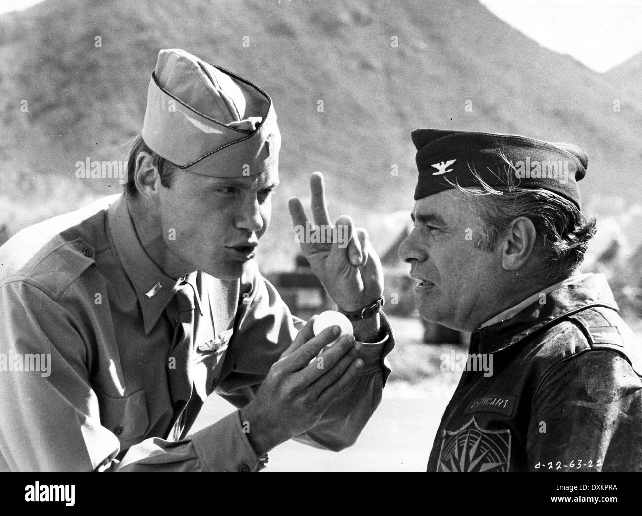 Catch 22 film martin balsam hi-res stock photography and images - Alamy