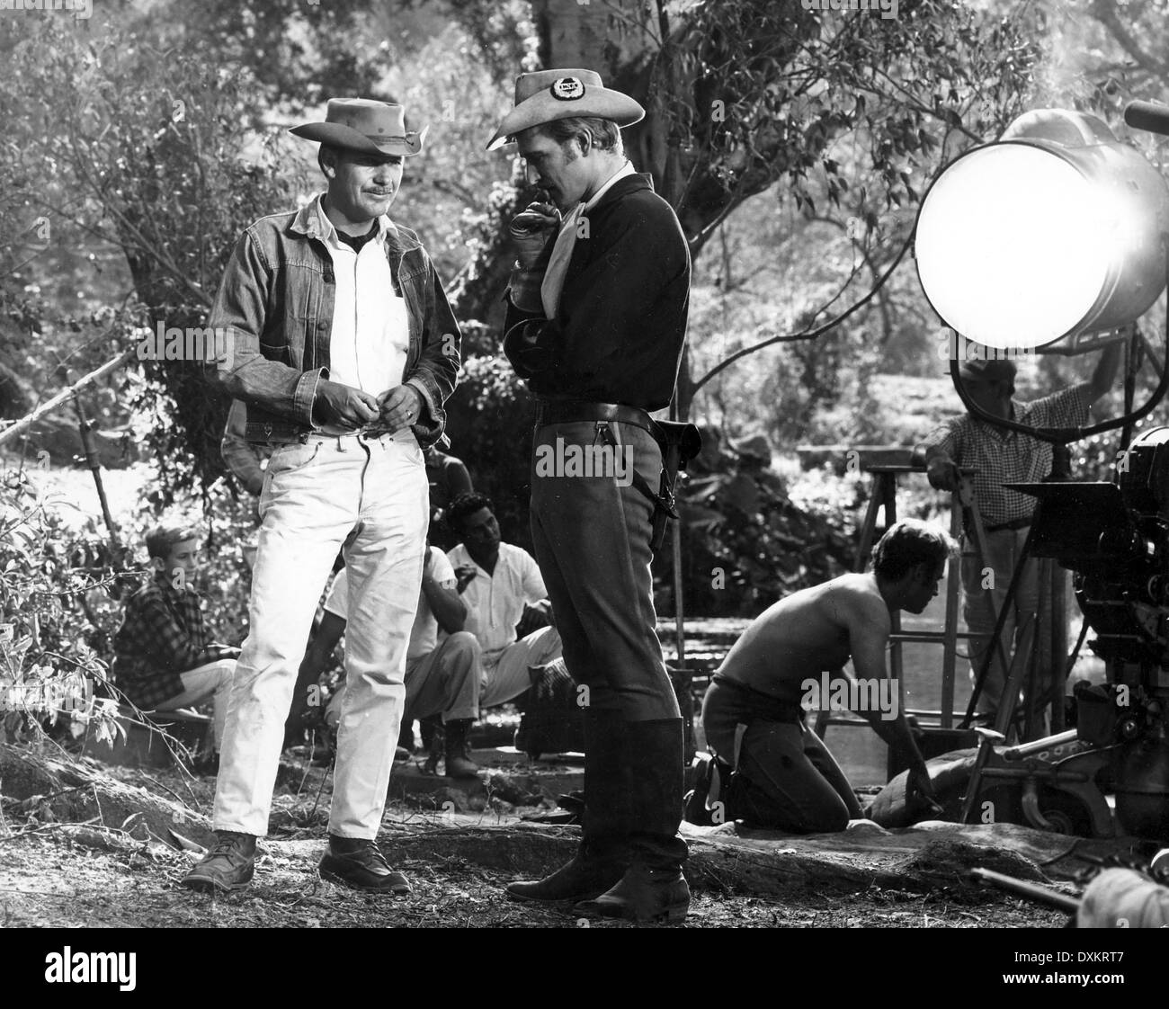 Major dundee 1965 richard harris hi-res stock photography and images ...