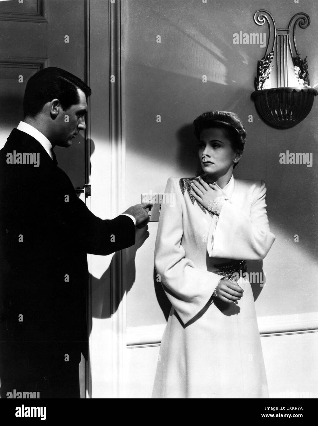 Suspicion 1941 hi-res stock photography and images - Alamy