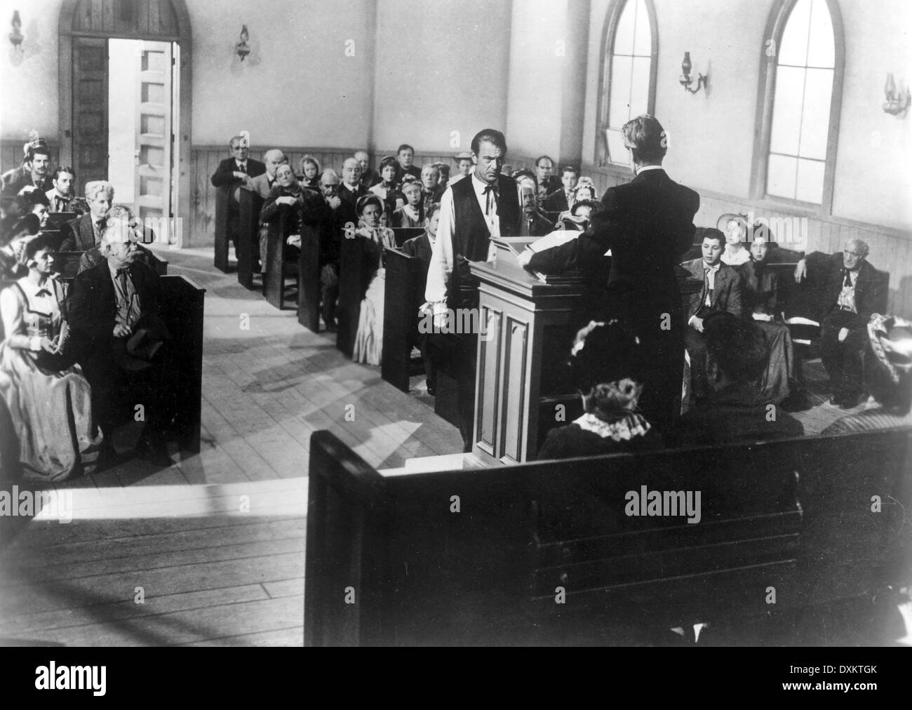 High noon movie hi-res stock photography and images - Alamy