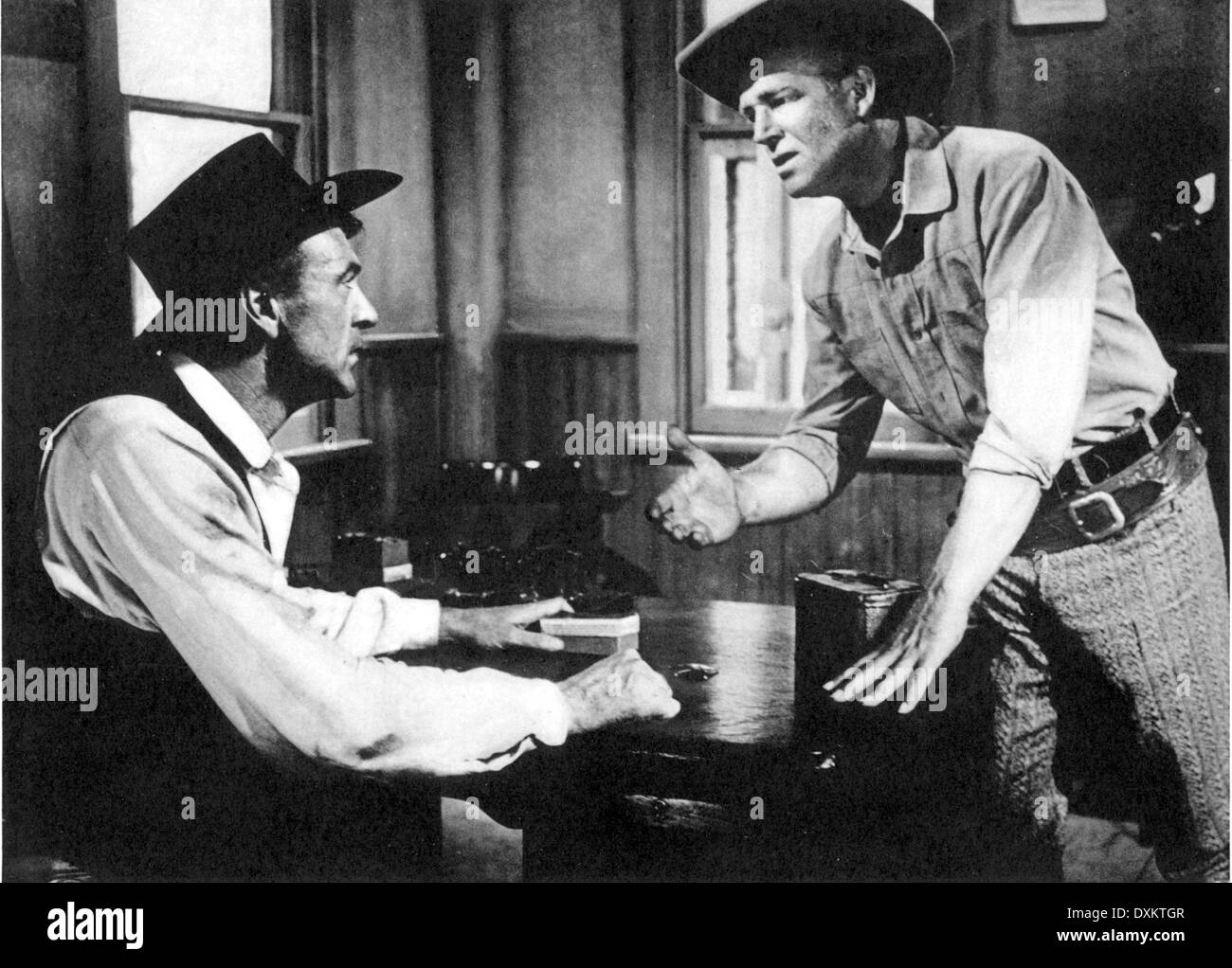 High noon gary cooper hi-res stock photography and images - Alamy
