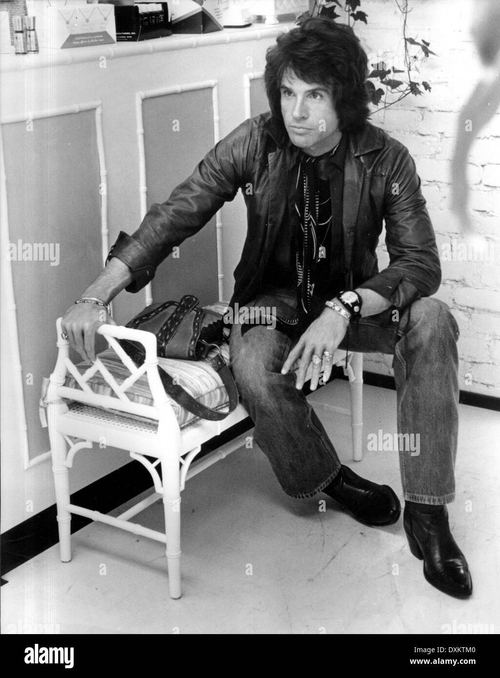 Shampoo 1975 movie hi-res stock photography and images - Alamy