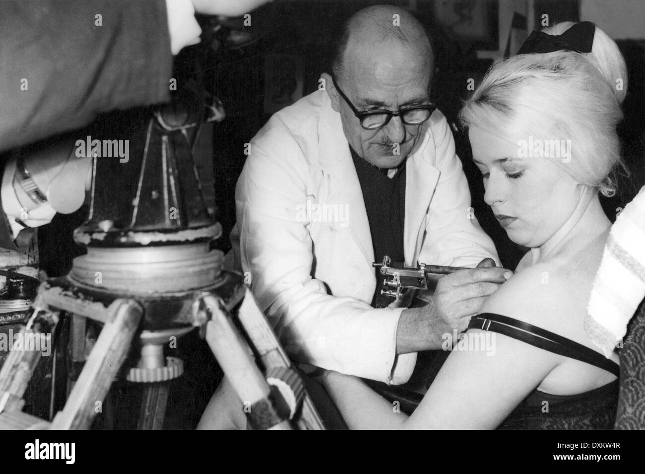 1965 london Black and White Stock Photos & Images - Alamy