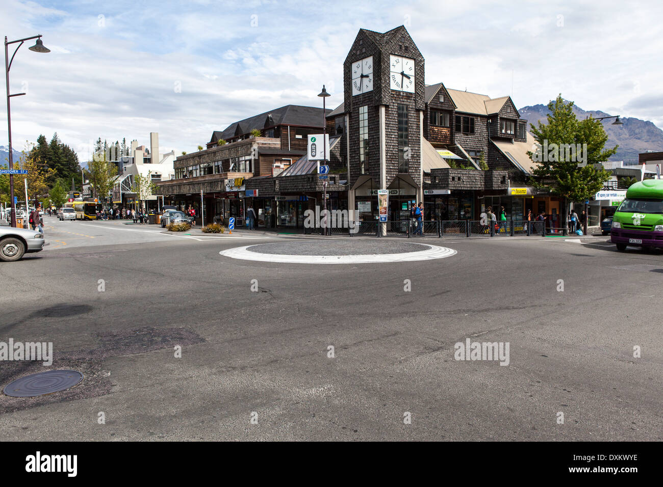 Queenstown downtown hi-res stock photography and images - Alamy