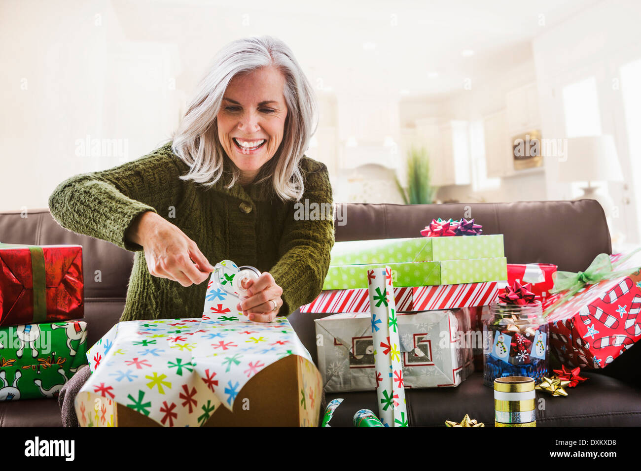 Adult wrapping hi-res stock photography and images - Alamy