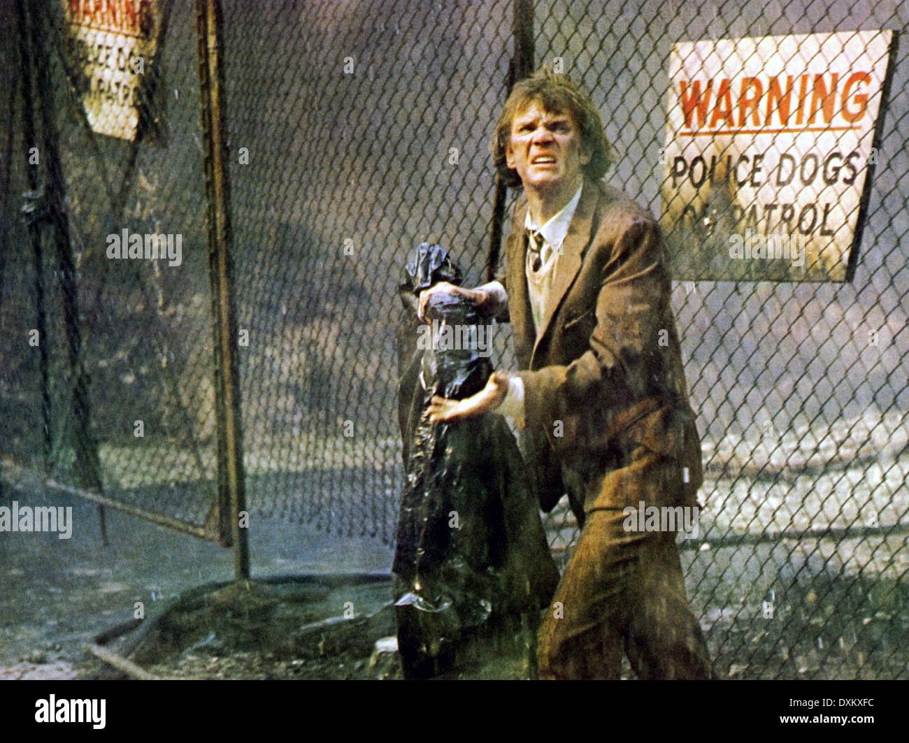 Lucky man 1973 malcolm mcdowell hi-res stock photography and images - Alamy