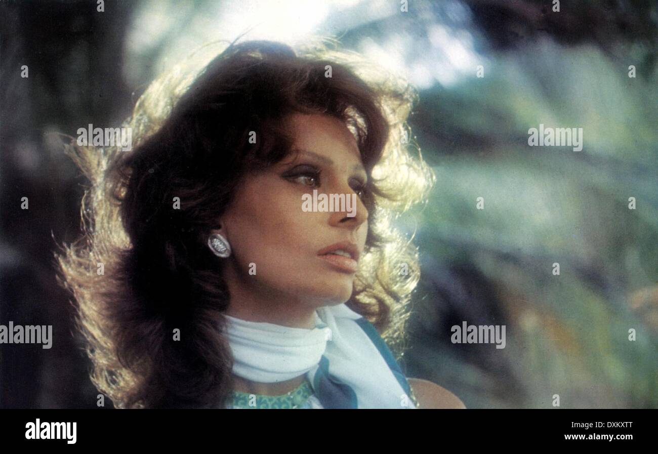 Sophia loren firepower 1979 hi-res stock photography and images - Alamy