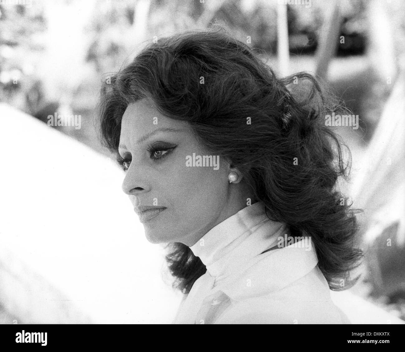Sophia loren firepower 1979 hi-res stock photography and images - Alamy