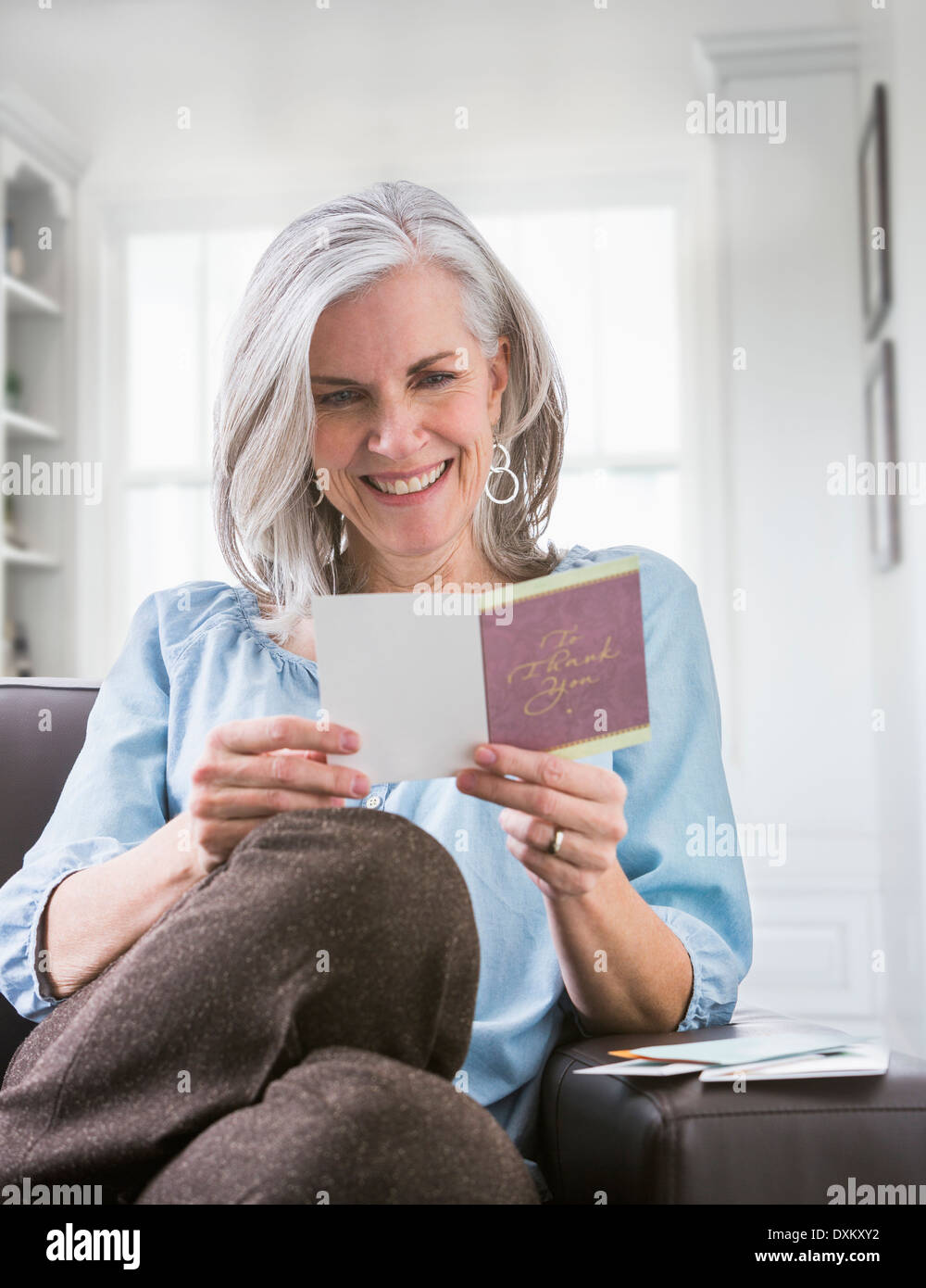 Photography gray card hi-res stock photography and images - Alamy