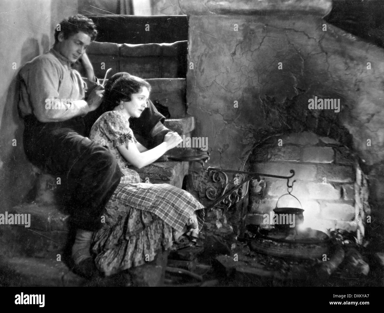 Street angel 1928 hi-res stock photography and images - Alamy