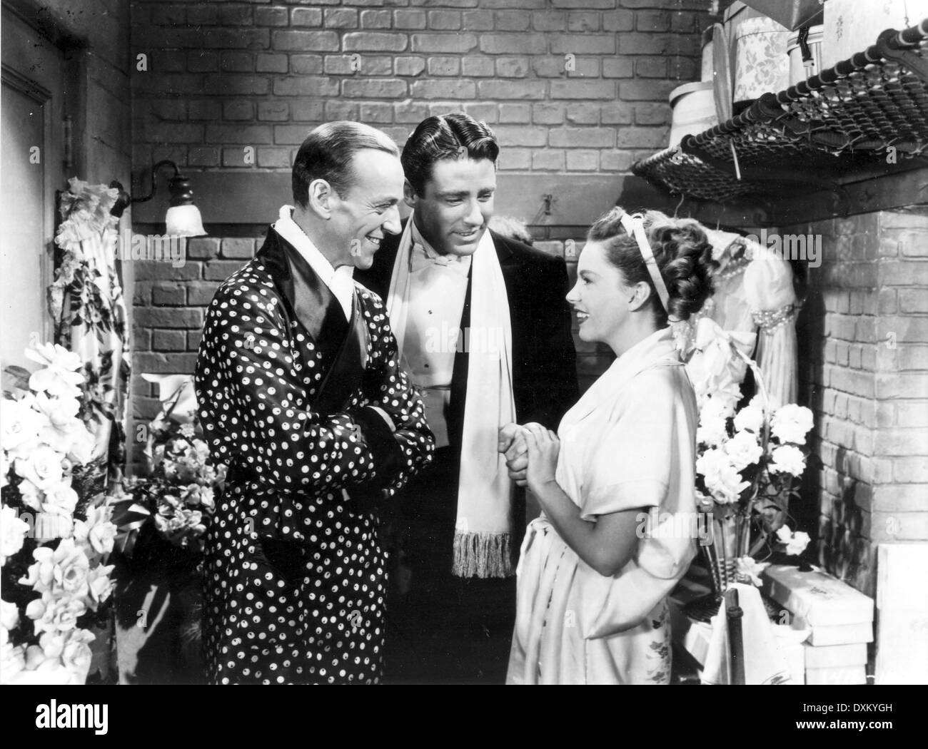 Easter parade judy garland Black and White Stock Photos & Images - Alamy