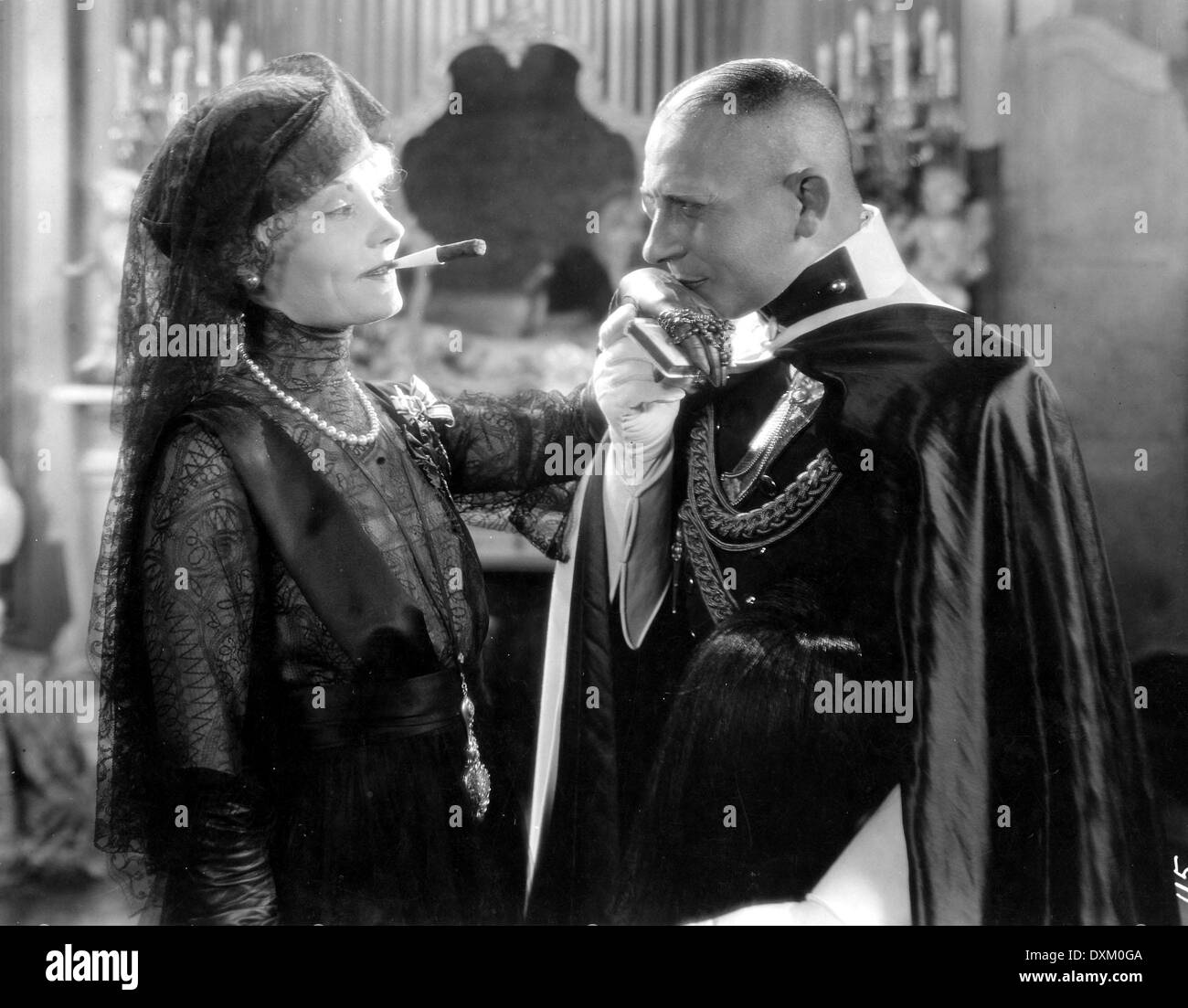 Foolish wives film hi-res stock photography and images - Alamy