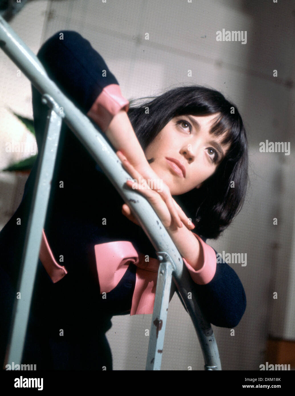 BILLIE DAVIS (Carol Hedges) English pop singer about 1963 Stock Photo ...