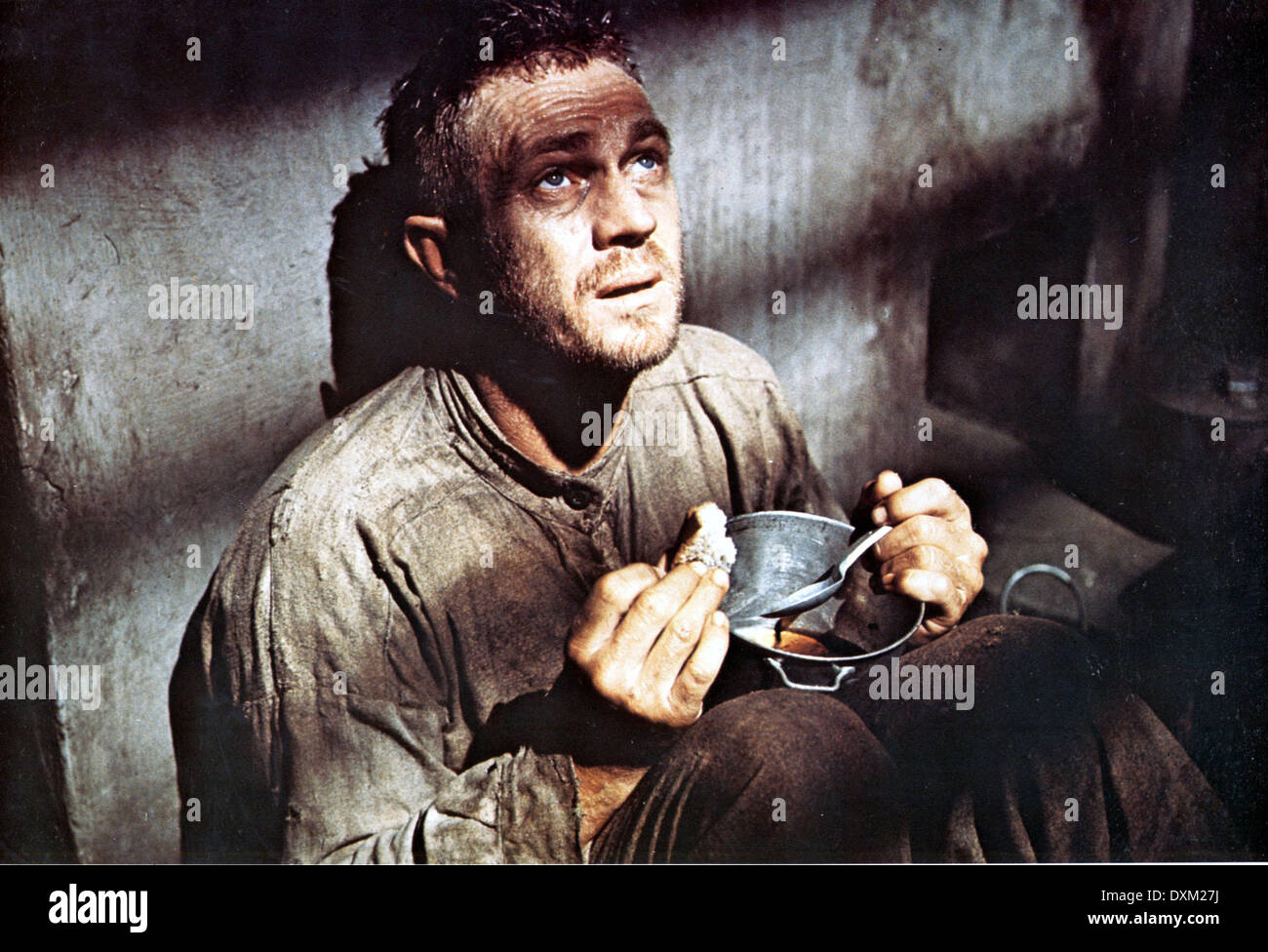 Papillon 1973 steve mcqueen hi-res stock photography and images - Alamy