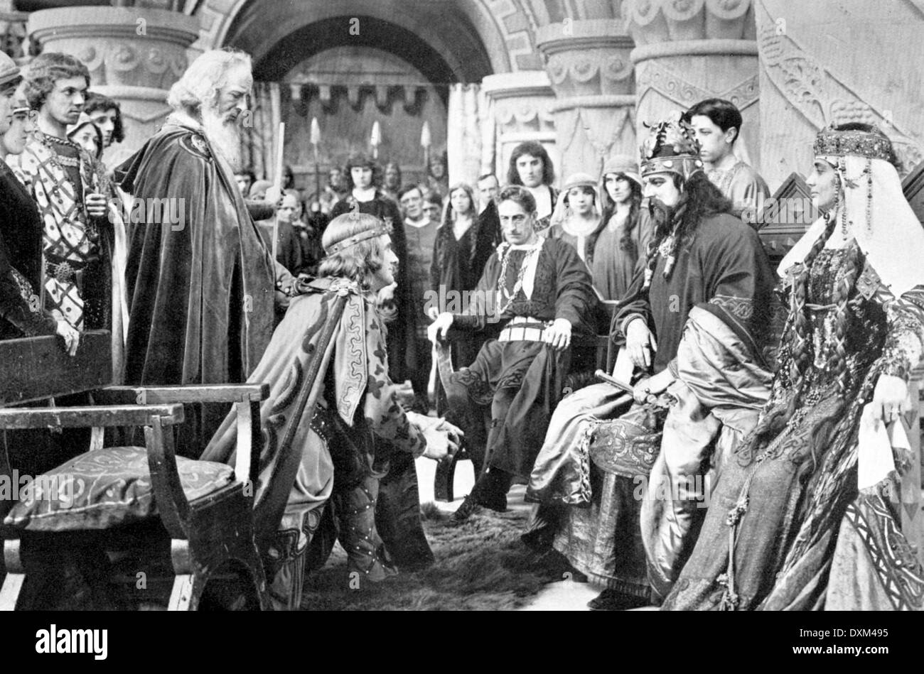 Polonius laertes hi-res stock photography and images - Alamy