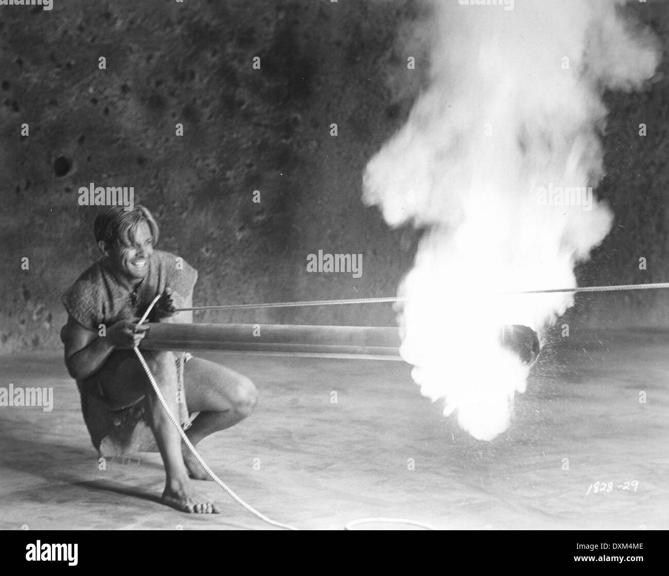 THE INCREDIBLE SHRINKING MAN Stock Photo - Alamy
