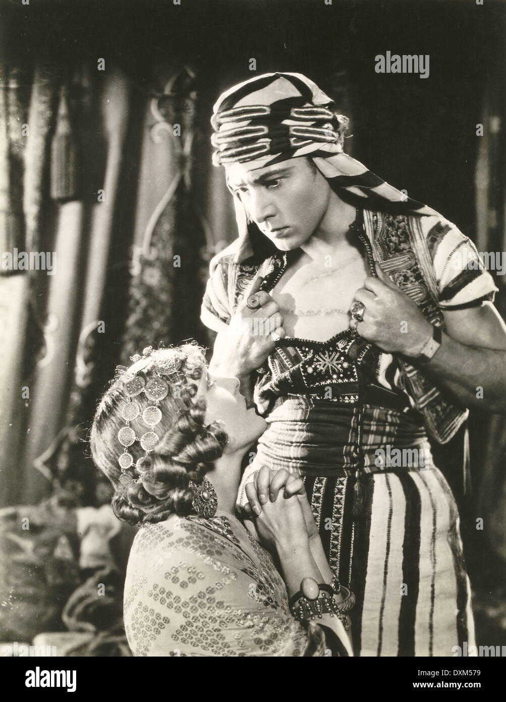 Rudolph valentino in son hi-res stock photography and images - Alamy
