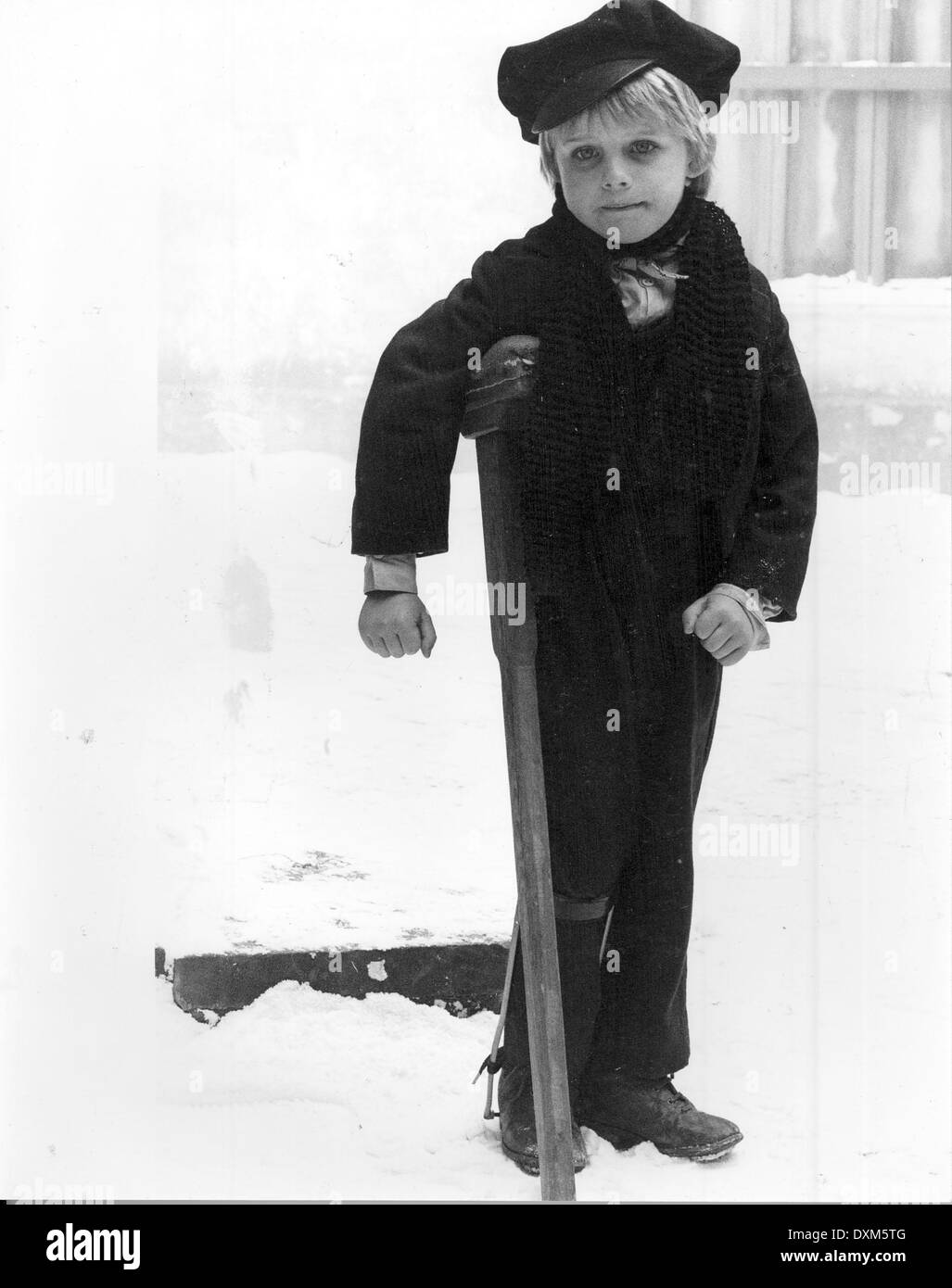 Tiny tim christmas carol hi-res stock photography and images - Alamy
