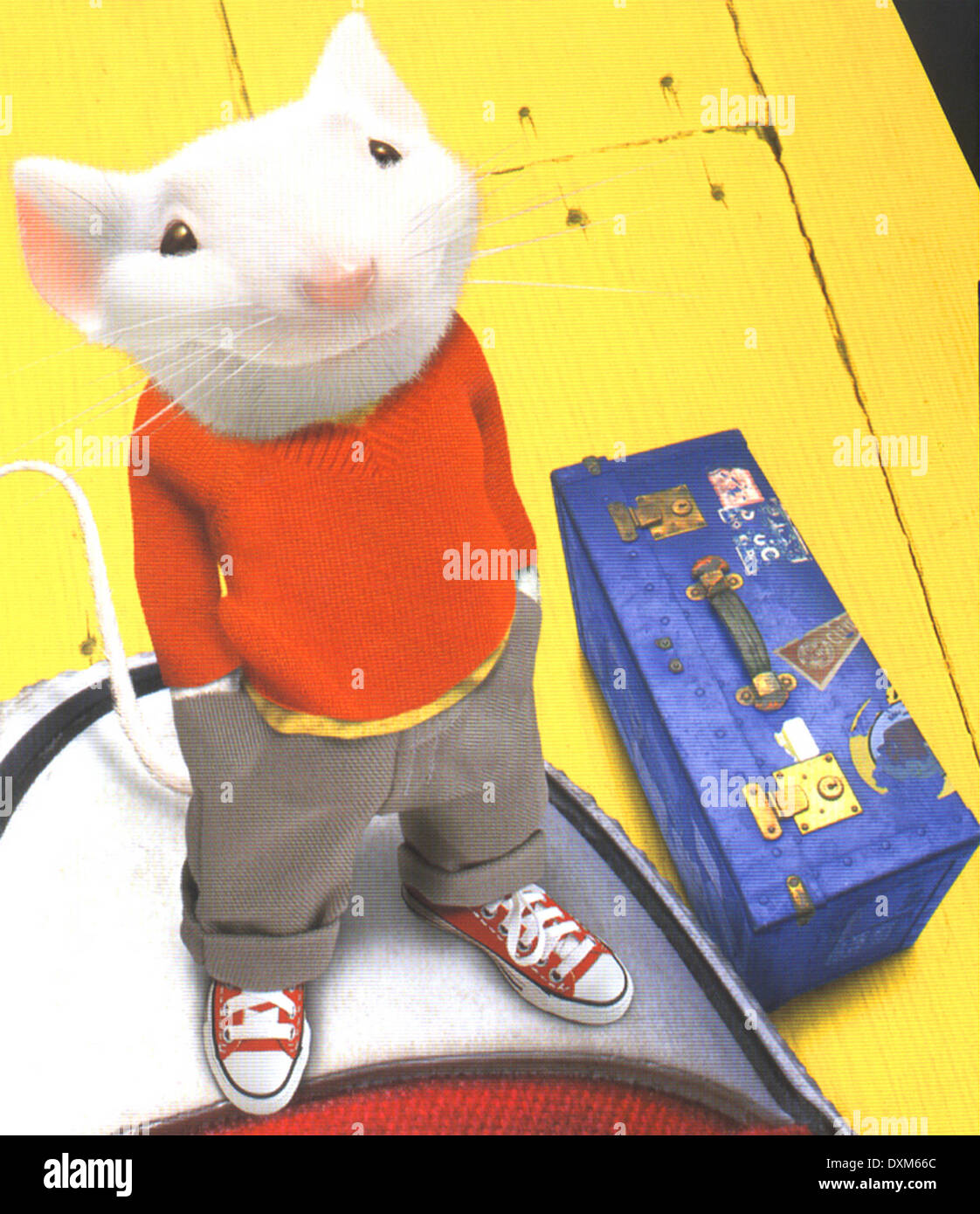 Stuart little 1999 hi-res stock photography and images - Alamy