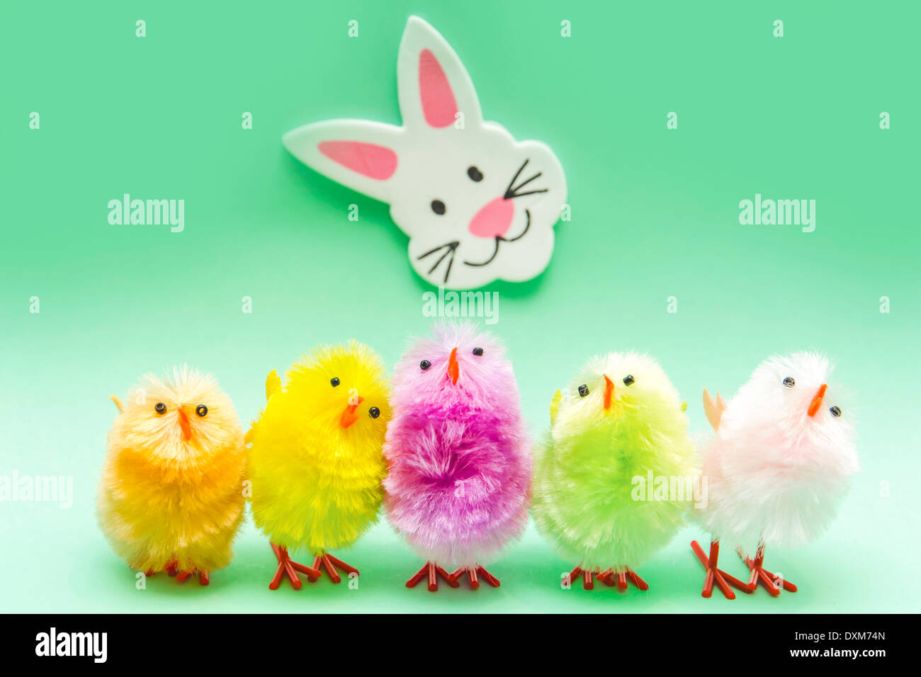 Kids sing and dance hi-res stock photography and images - Alamy