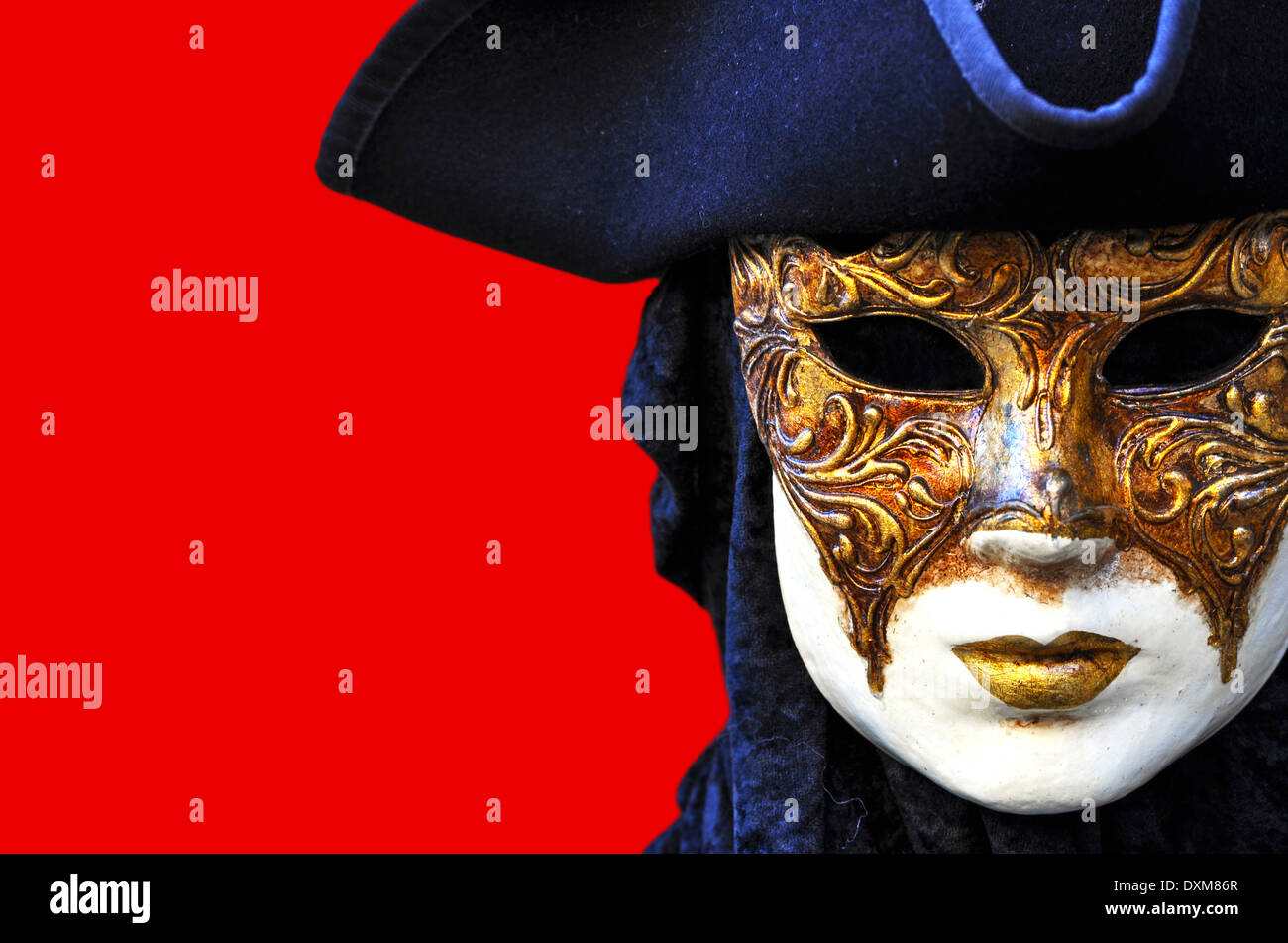 Theatre mask hi-res stock photography and images - Alamy