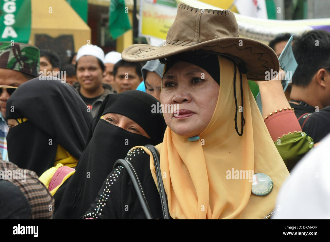 Manila, Philippines. 27th Mar, 2014. MANILA, Philippines - A muslim ...