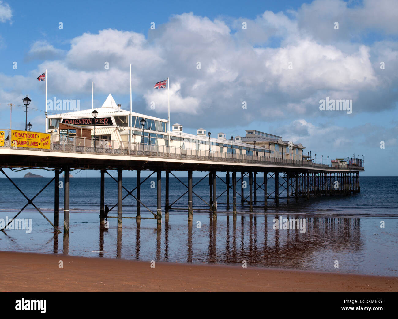 Devon pier hi-res stock photography and images - Alamy