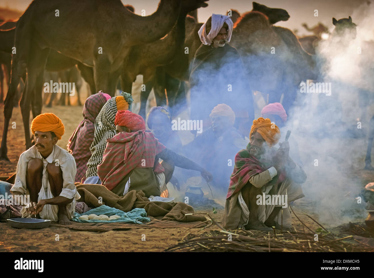 Indian men sitting hi-res stock photography and images - Alamy