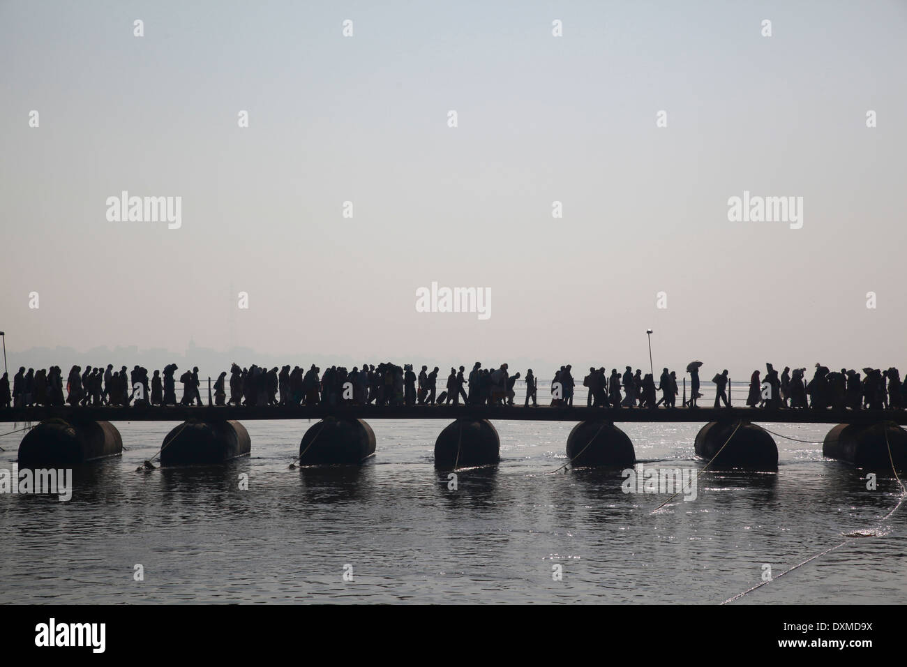 India, Uttar Pradesh, Allahabad, Kumbh Mela pilgrimage, People on the ...