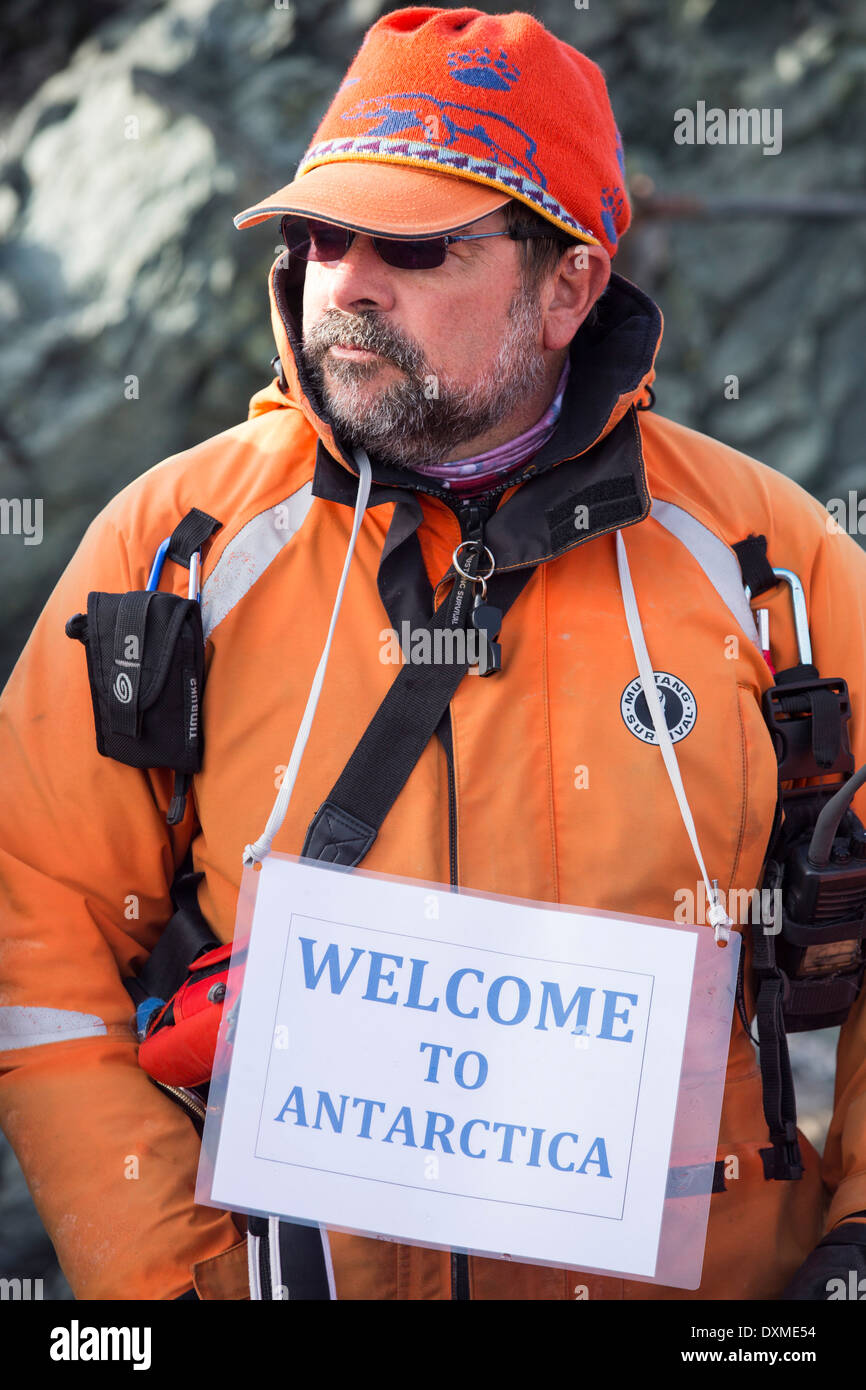 Walker welcome sign hi-res stock photography and images - Alamy