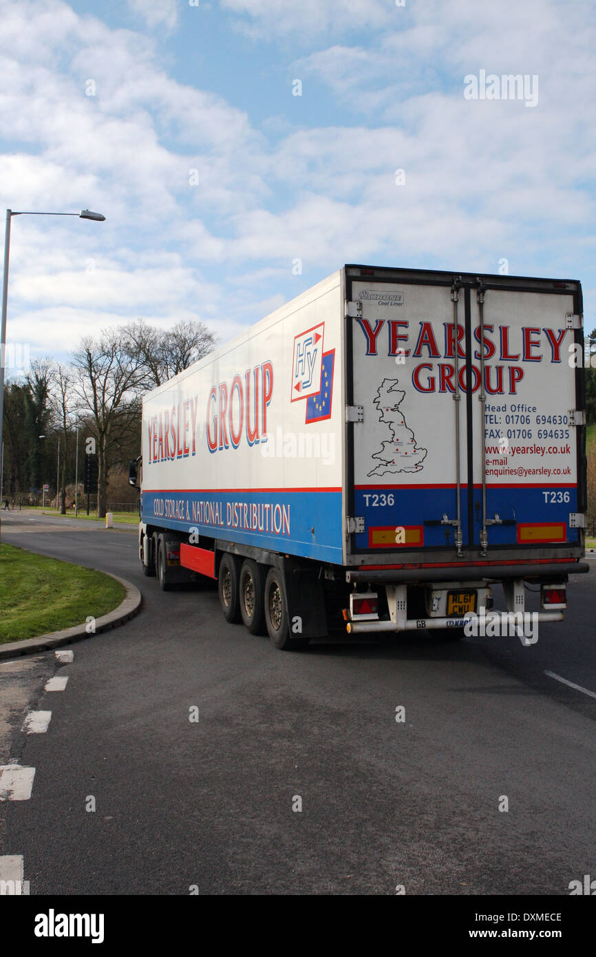 Food truck rear view hi-res stock photography and images - Alamy