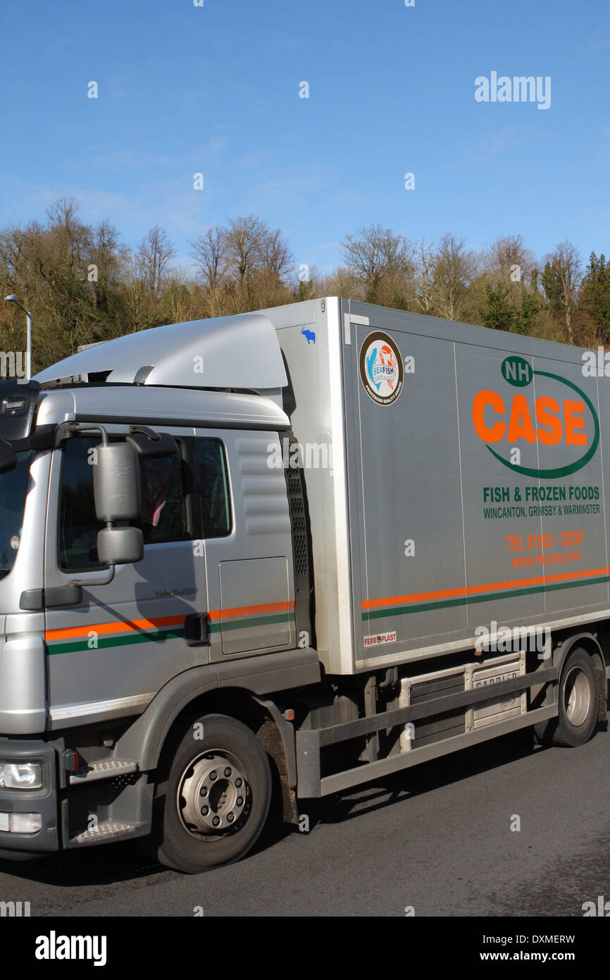 Nh case truck traveling in hi-res stock photography and images - Alamy