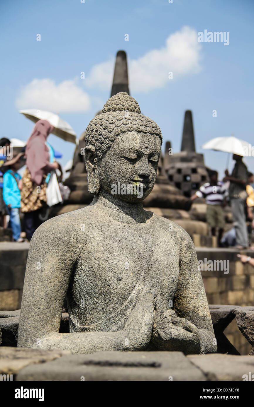 Half buddha hi-res stock photography and images - Alamy