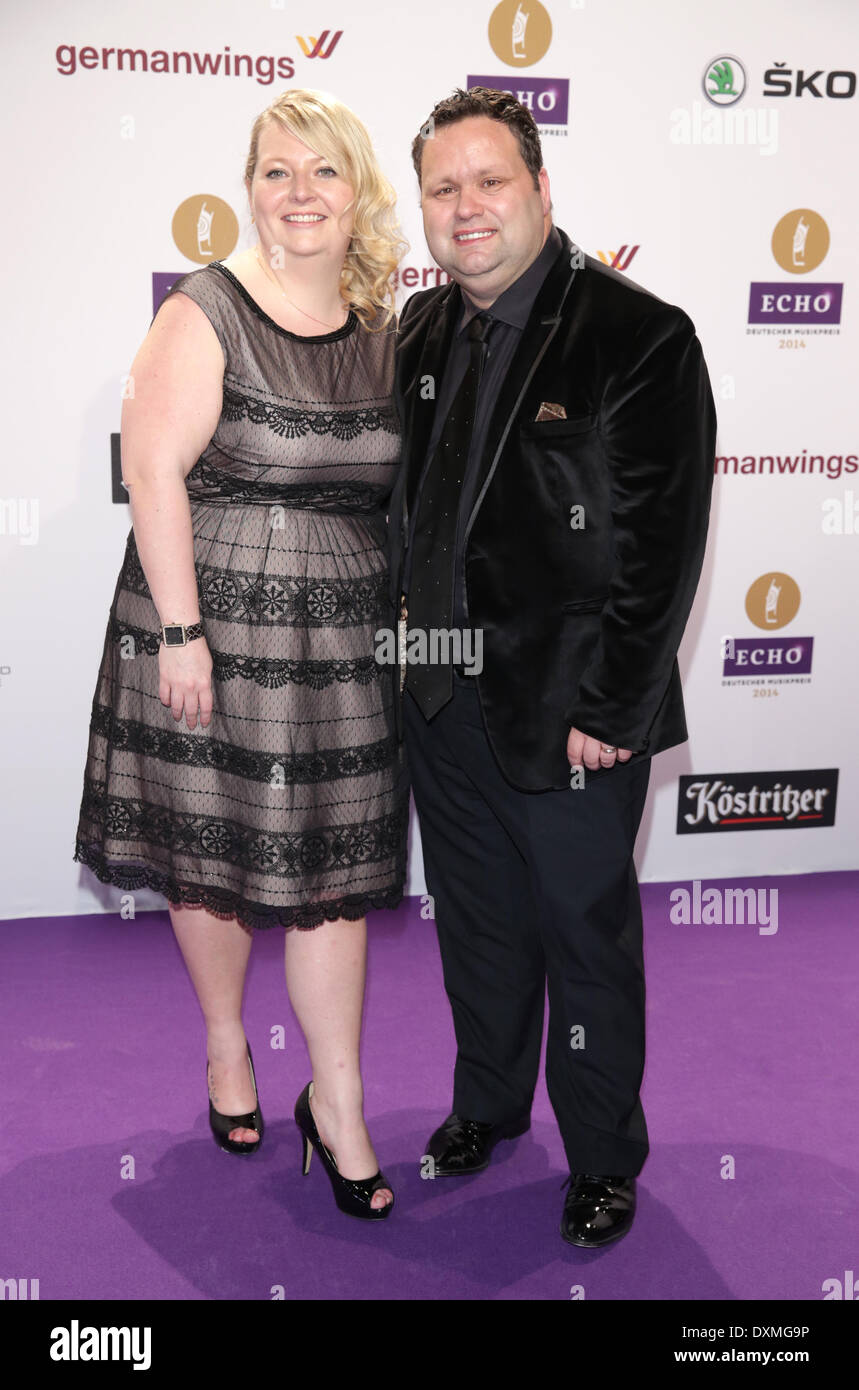 Paul potts wife julie ann hi-res stock photography and images - Alamy