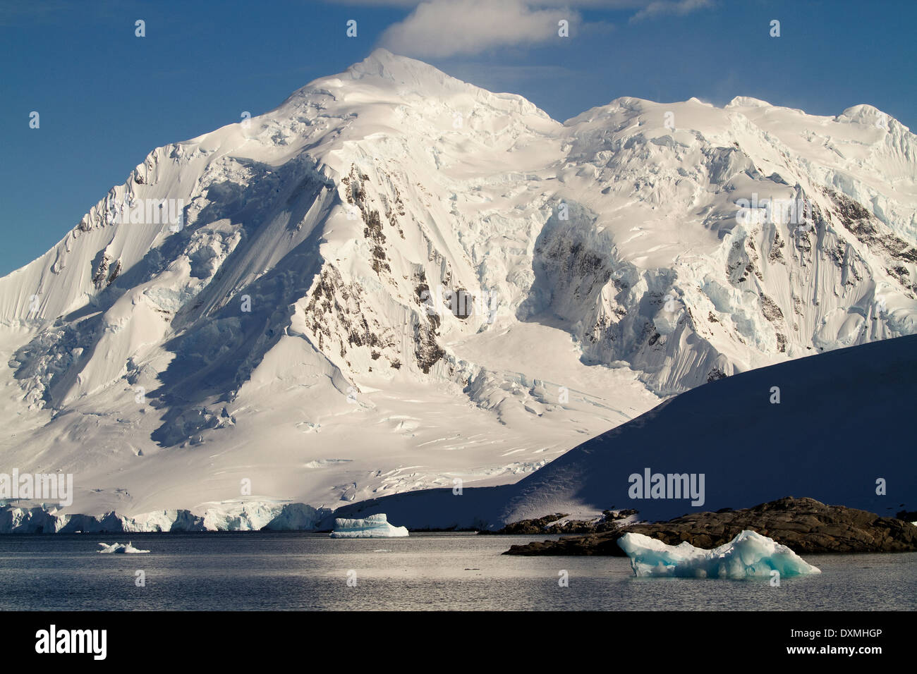 Antarctica mountain landscape with Antarctic blue iceberg, glacier and ...