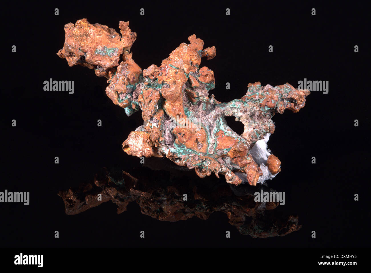 Copper mineral sample hi-res stock photography and images - Alamy