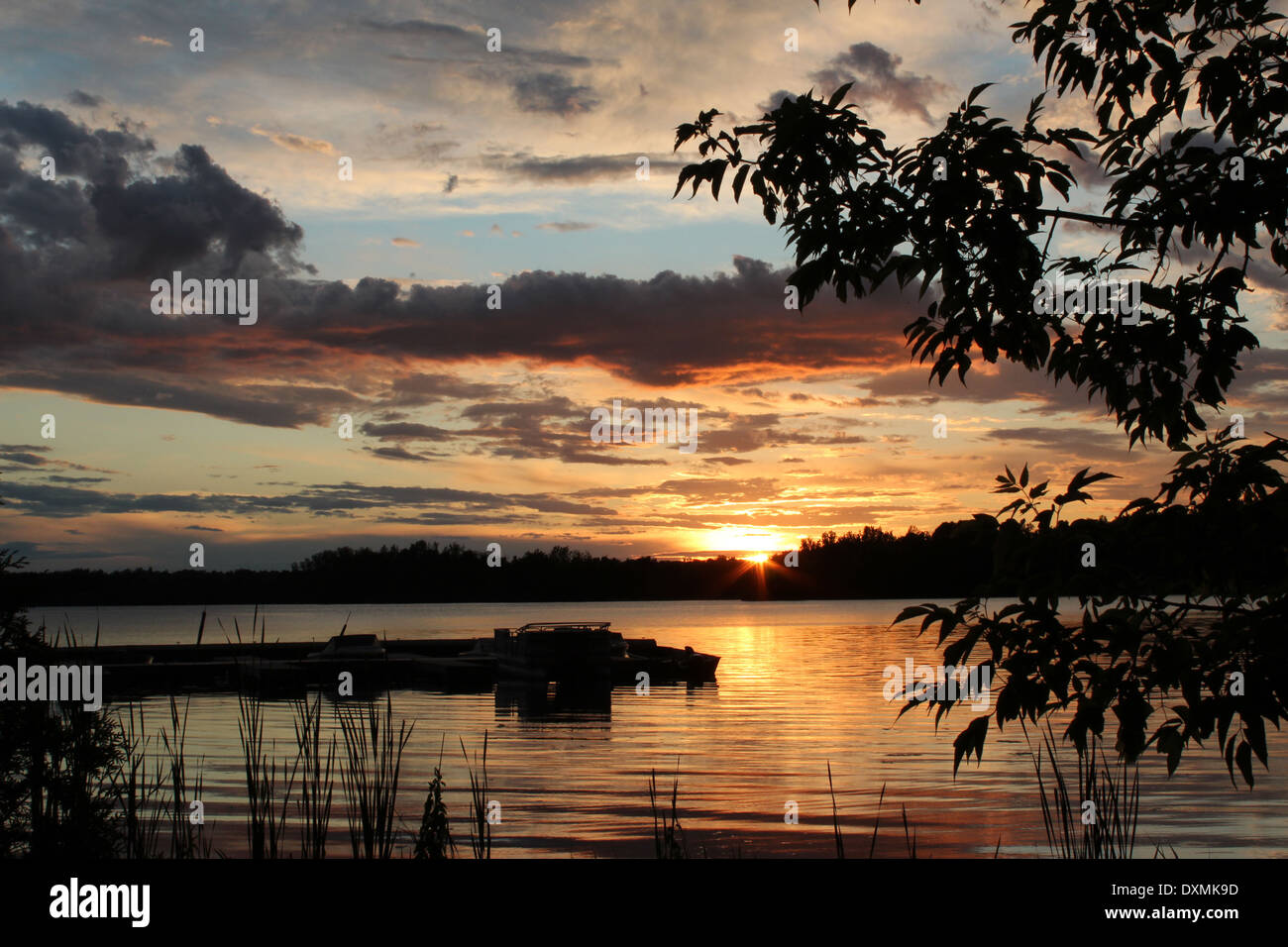 Sunset canada hi-res stock photography and images - Alamy