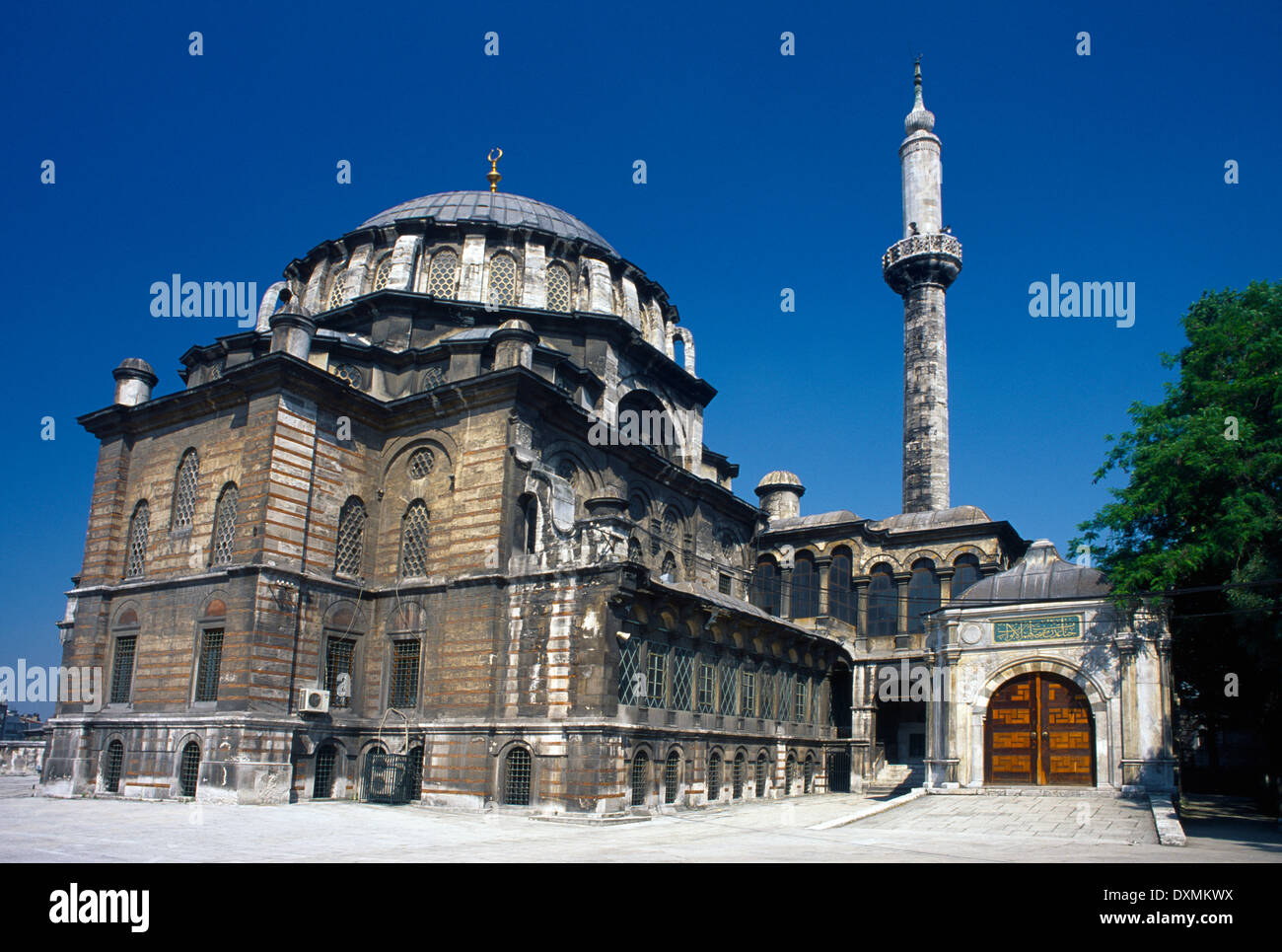 The laleli mosque hi-res stock photography and images - Alamy