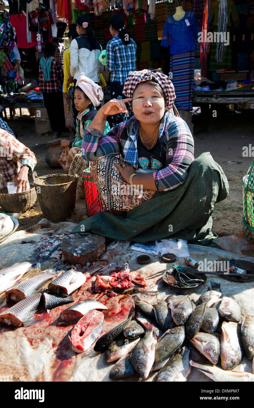 Myanmar, surrounding of Bagan, traditional market Stock Photo - Alamy