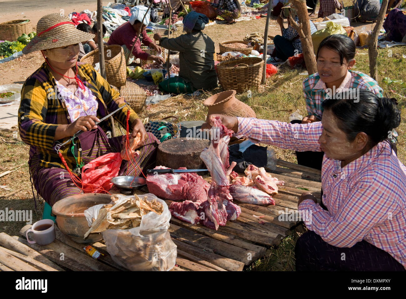Myanmar, surrounding of Bagan, traditional market Stock Photo - Alamy