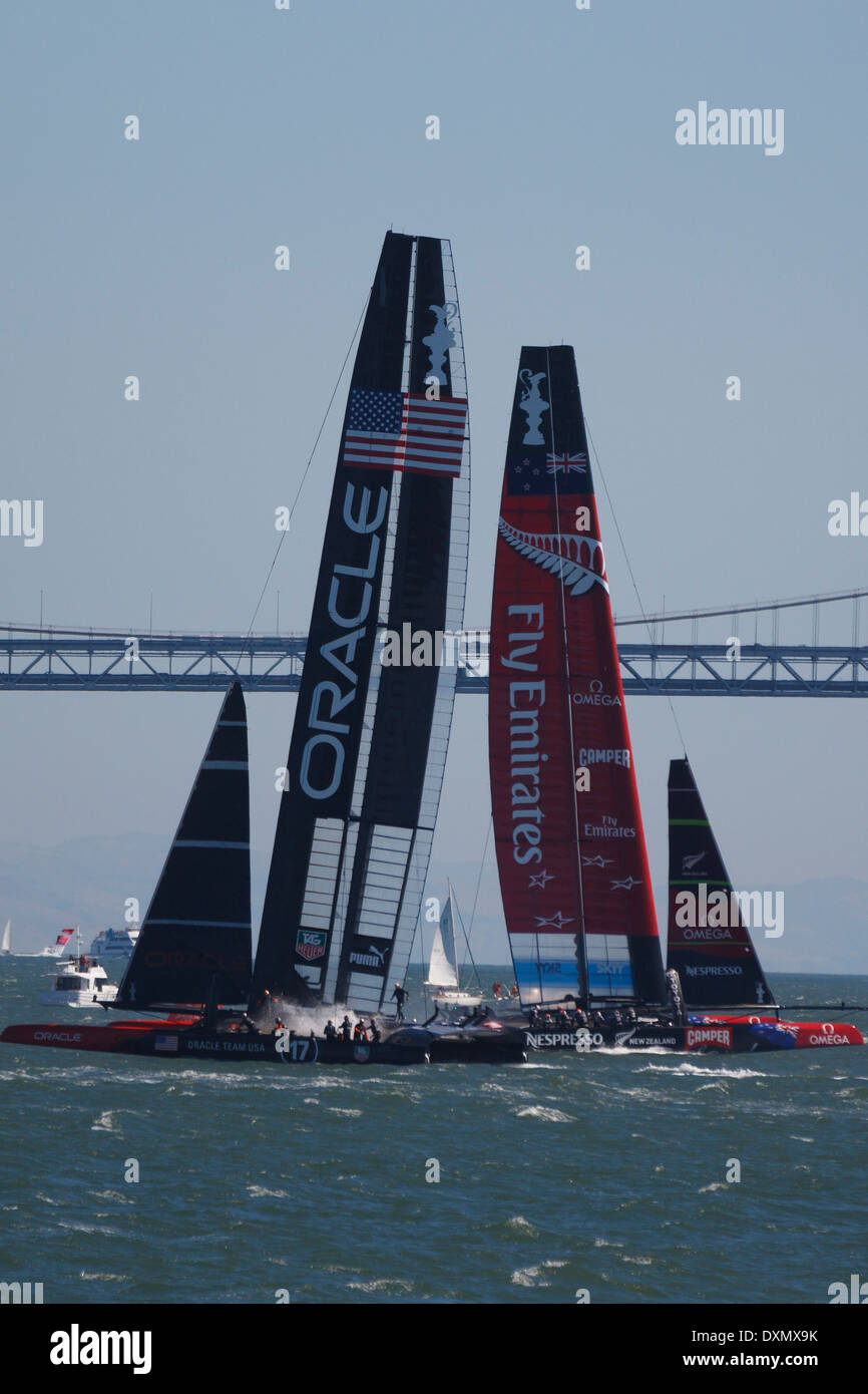 Oracle Team USA skippered by James Spithill and Emirates Team New ...