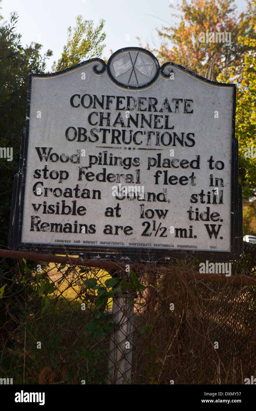 CONFEDERATE CHANNEL OBSTRUCTIONS Wood pilings placed to stop Federal ...
