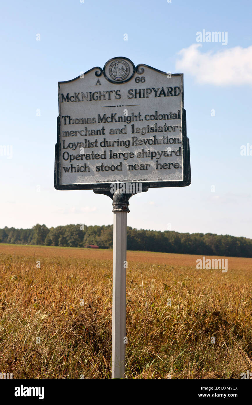 McKNIGHT'S SHIPYARD Thomas McKnight, colonial merchant and legislator ...